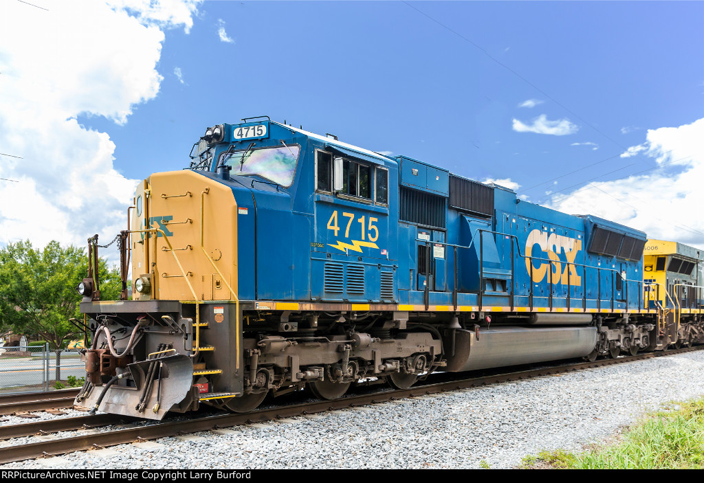 CSX 4715